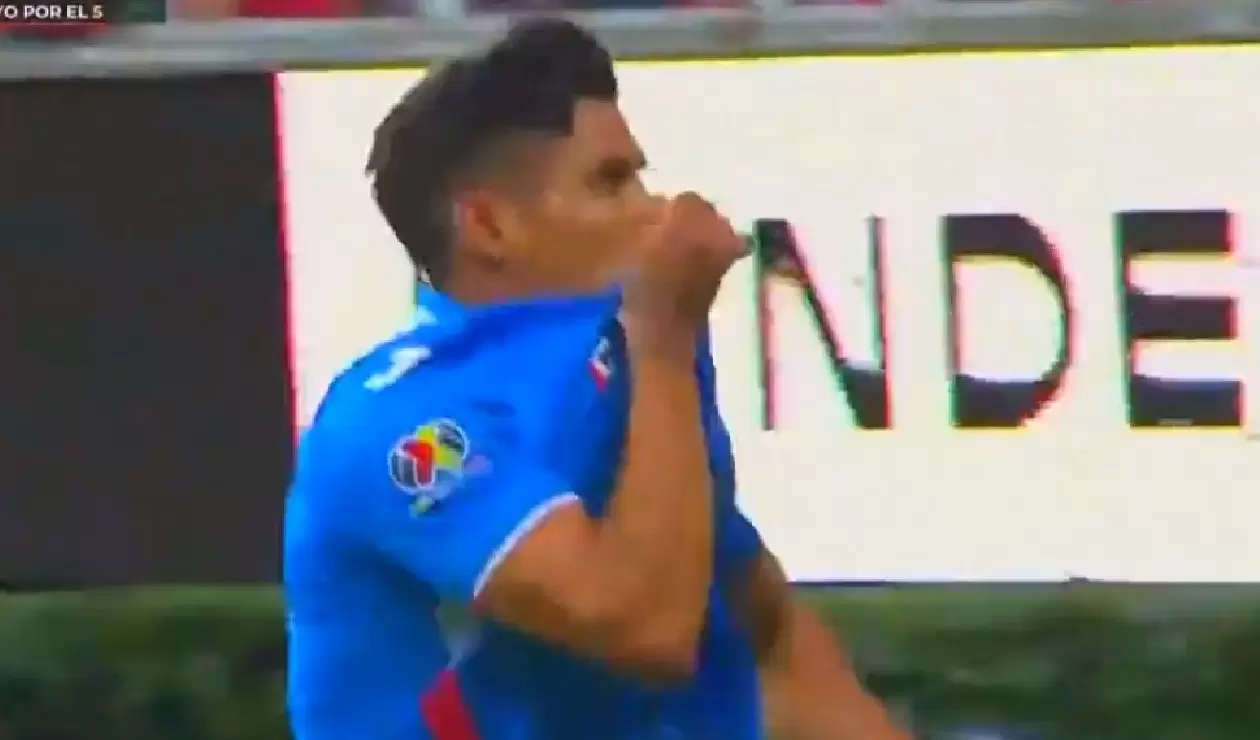 Liga MX: Martinoli criticó la celebración de Uriel Antuna